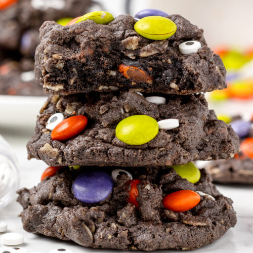 The BEST Halloween Monster Cookies - Entirely Elizabeth